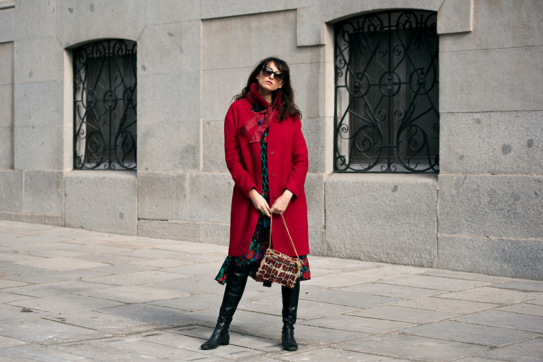Red Kenzo Street Style - M.I.T ME BLOG